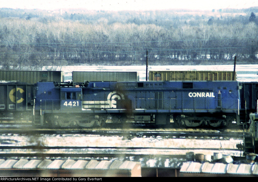 CR E44 #4421 - Conrail